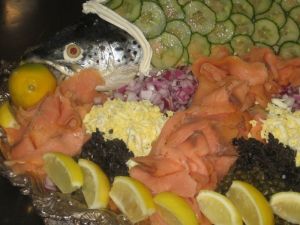 >Saumon Chaud-Froid Avec Aspic Gelee Et Concombre (en photos) – Urban ...